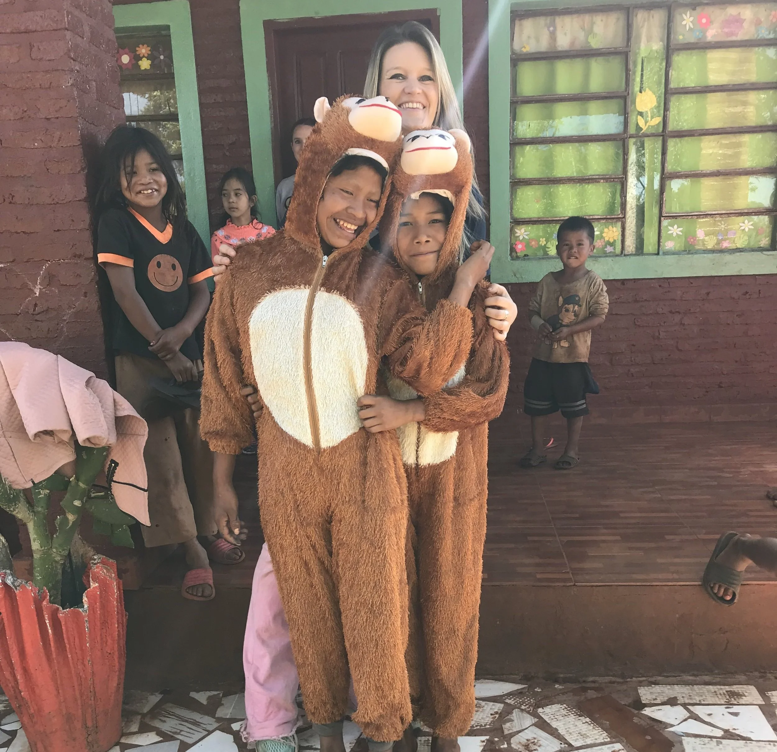 Adopt a monkey — Para La Tierra