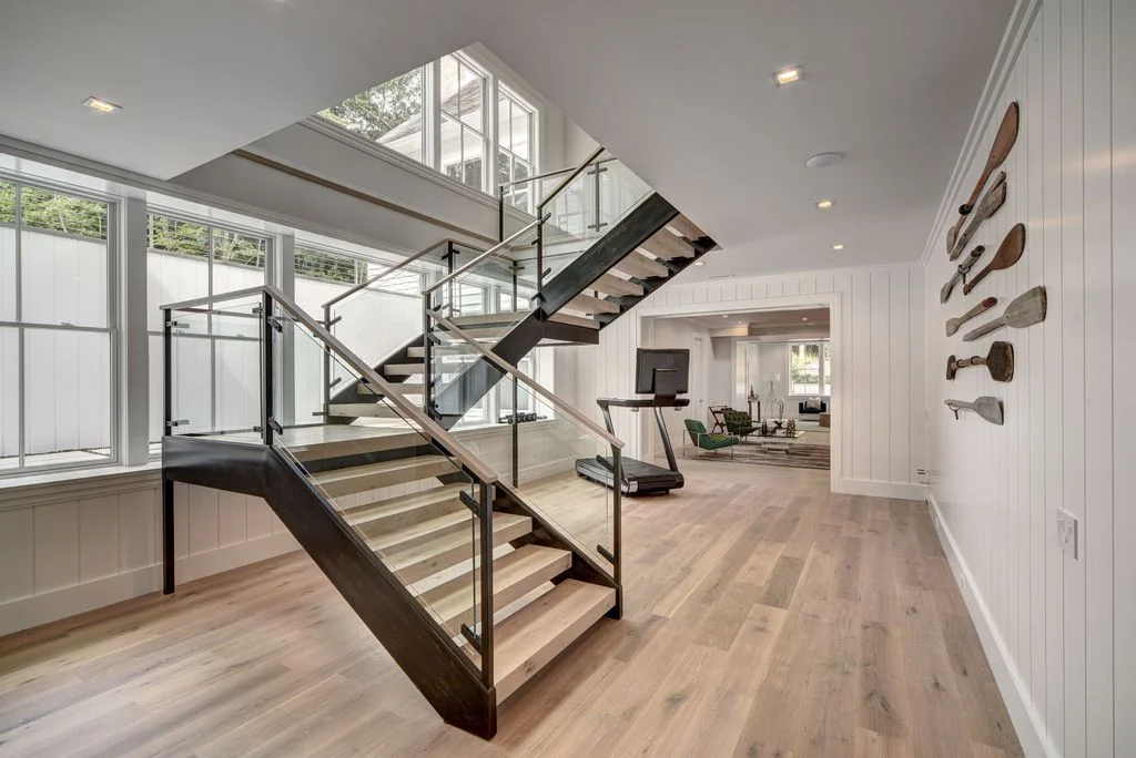 Property Staging — Iconic Modern Home