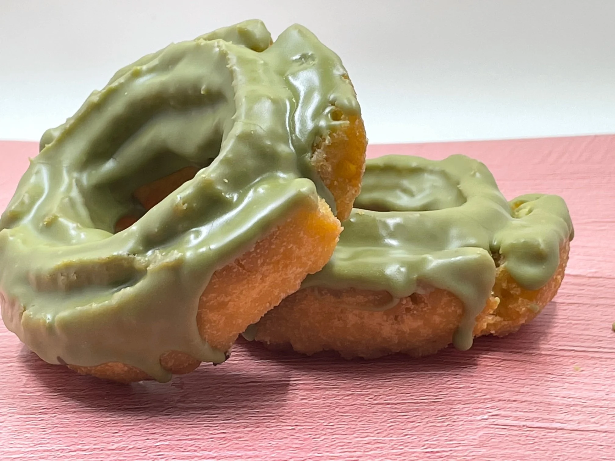 Half Dozen Assorted Classic Donuts — Groovy Donuts