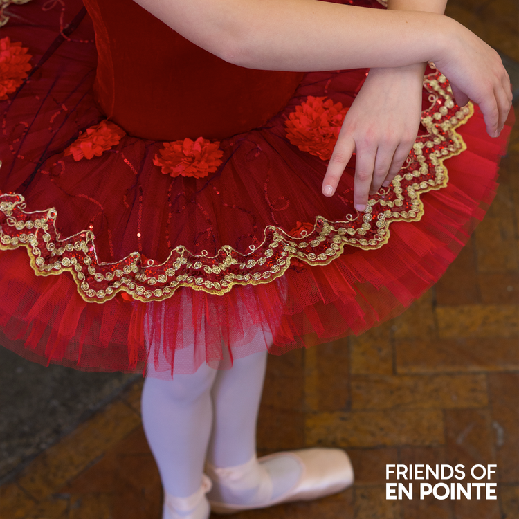 En Pointe Dance School