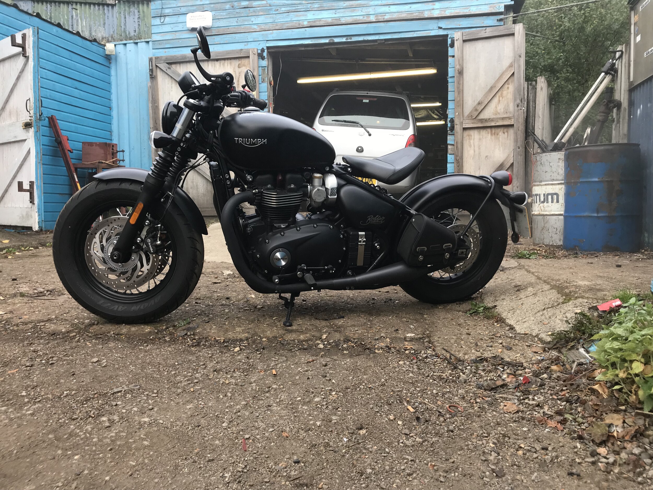Triumph Bobber — Campbells Custom Exhausts