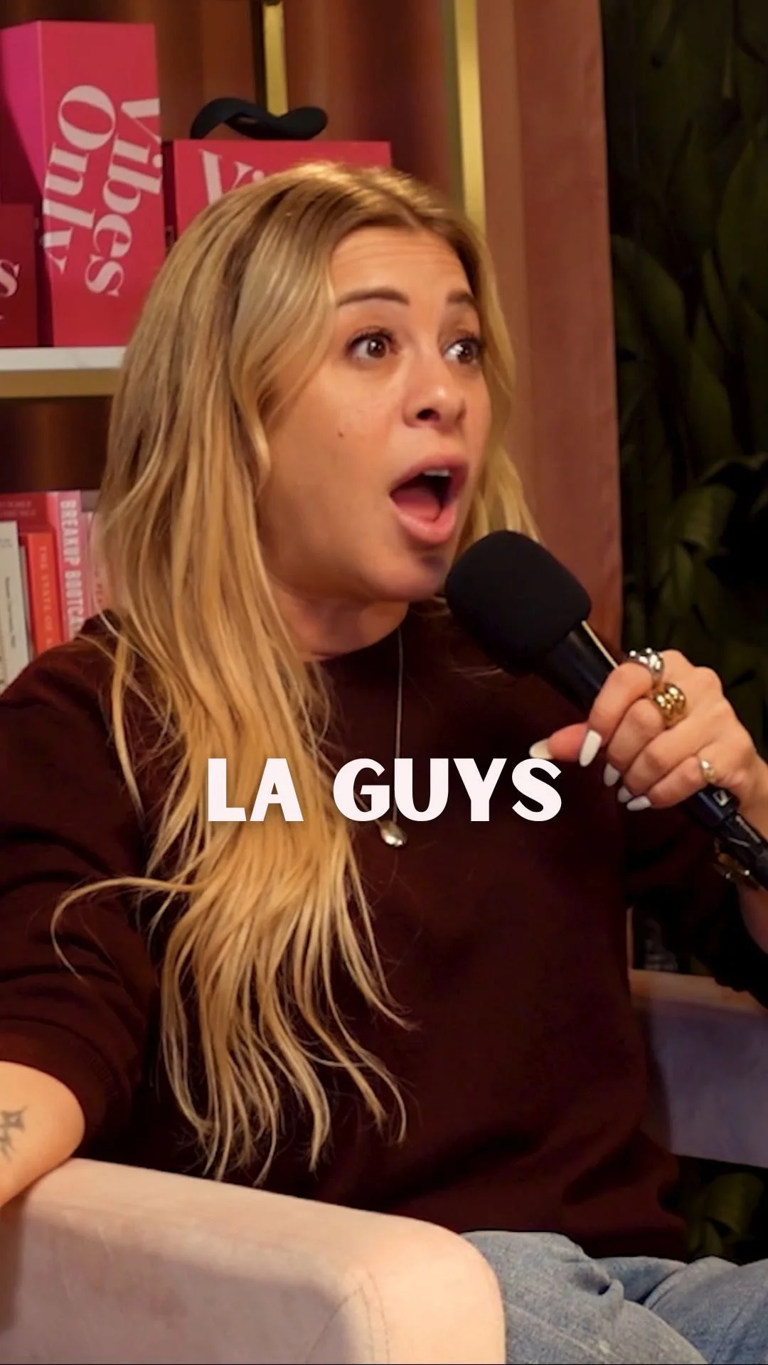 Episodes — Girls Gotta Eat