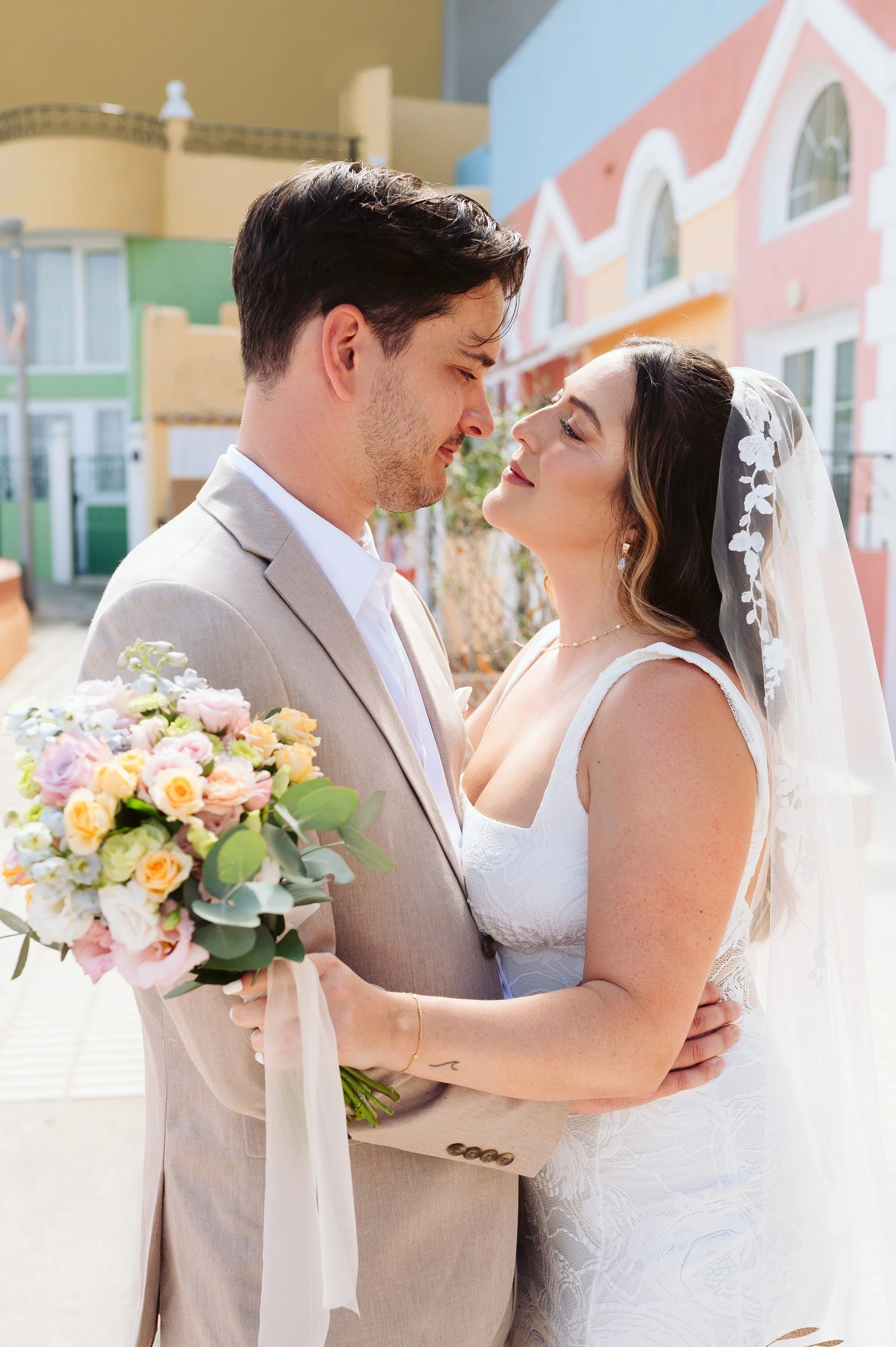 Charlie & Ashley's Stunning Sunborn Hotel Wedding. — Hour Weddings ...