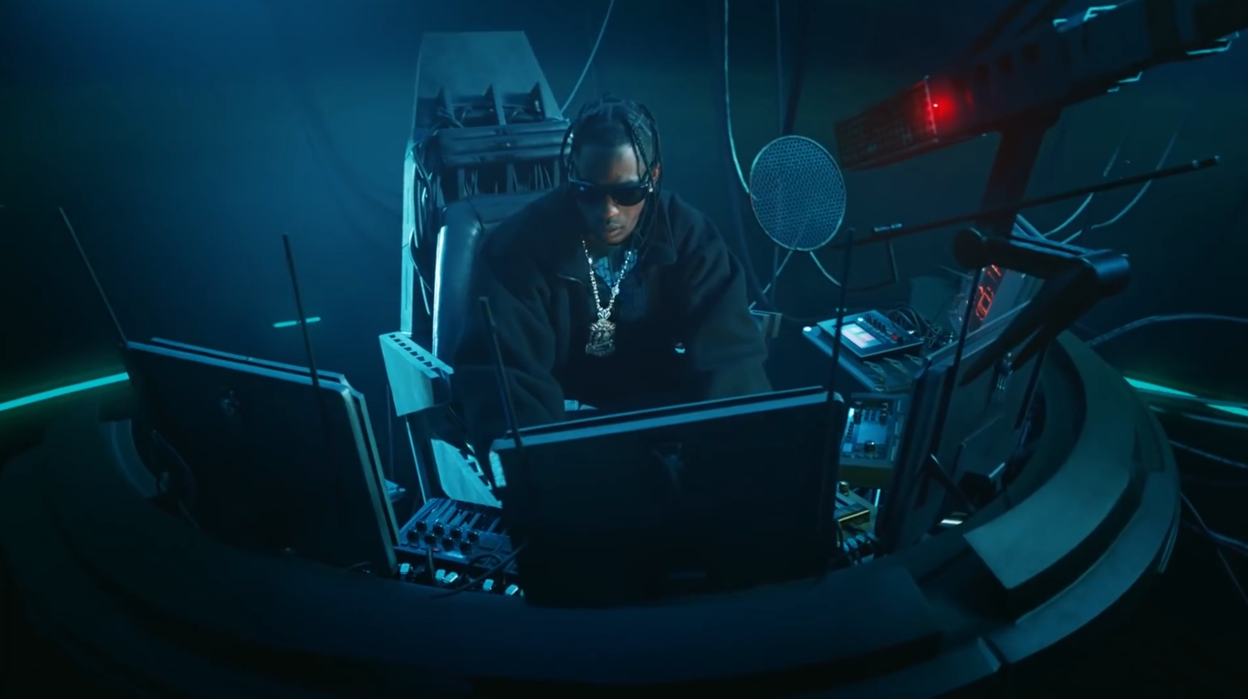 COMMERCIALS — Tino Schaedler