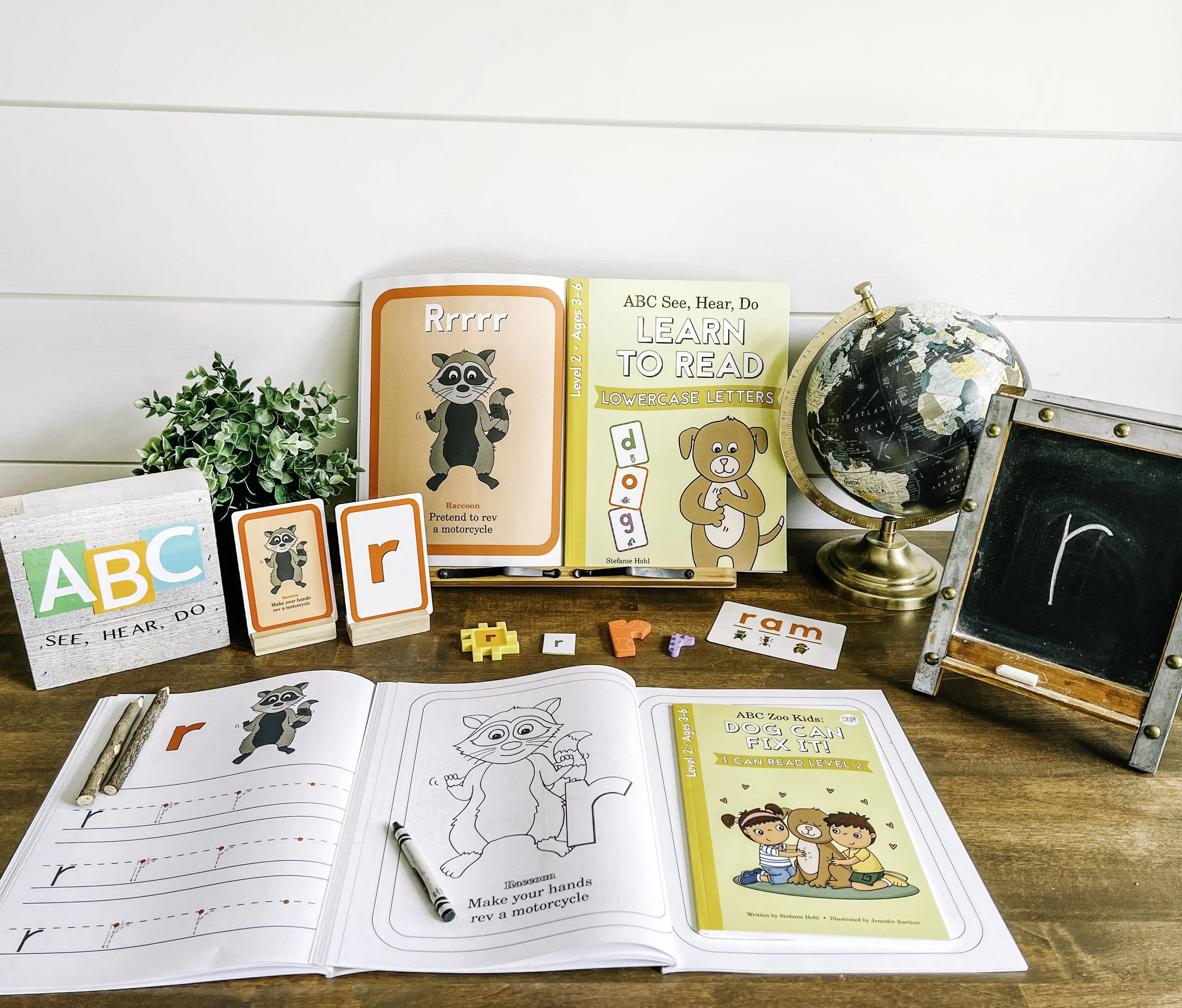Light Up Literacy With Lowercase Letter R ABC See Hear Do light-up-literacy-with-lowercase-letter-r-abc-see-hear-do