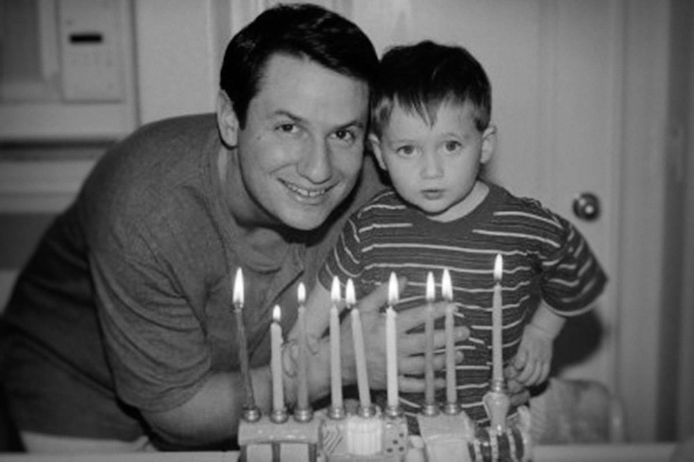 Blaze Bernstein Official Site (His life, news) | #𝗕𝗹𝗮𝘇𝗲𝗜𝘁𝗙𝗼𝗿𝘄𝗮𝗿𝗱