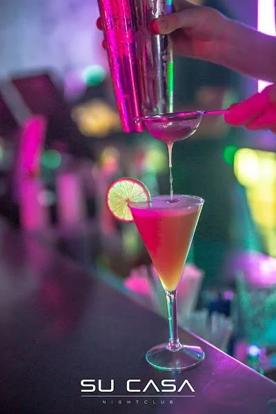 Nightlife — L Card