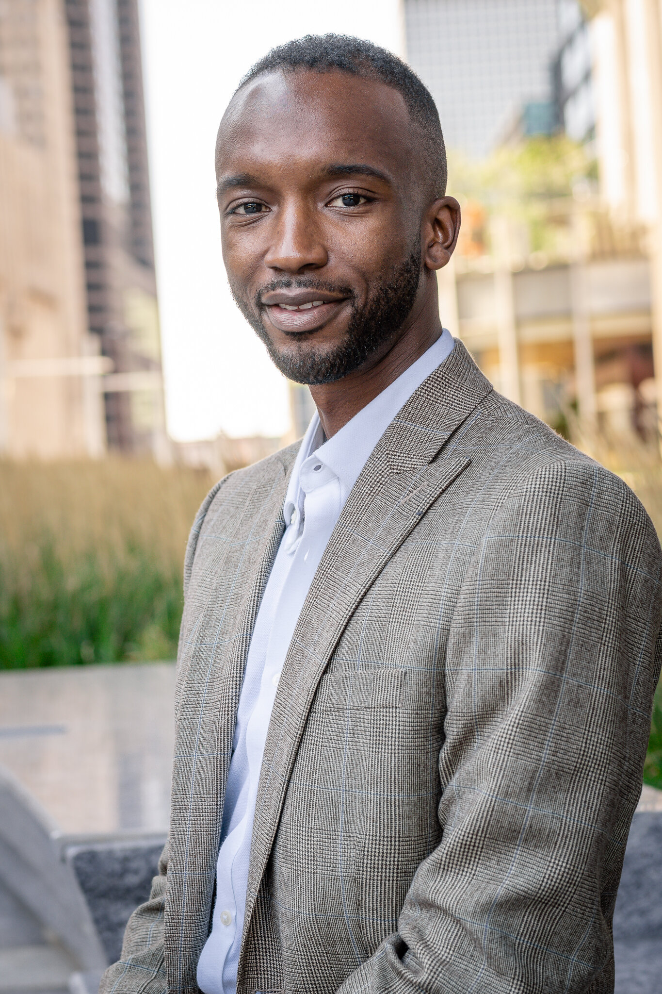 Headshots — Michael Gomez Photography