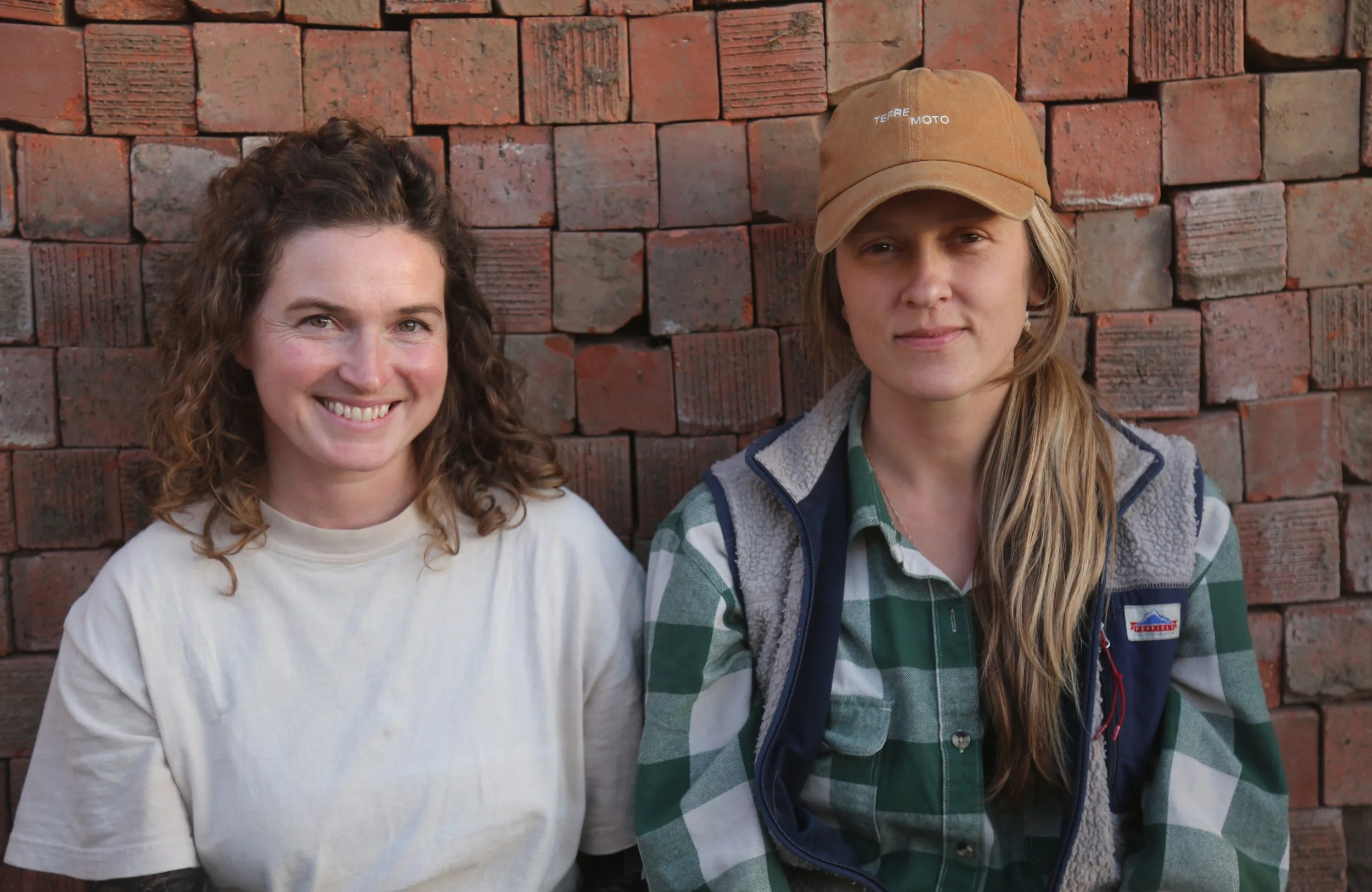 Constellations of Communities: Terremoto's Story Wiggins and Jenny ...