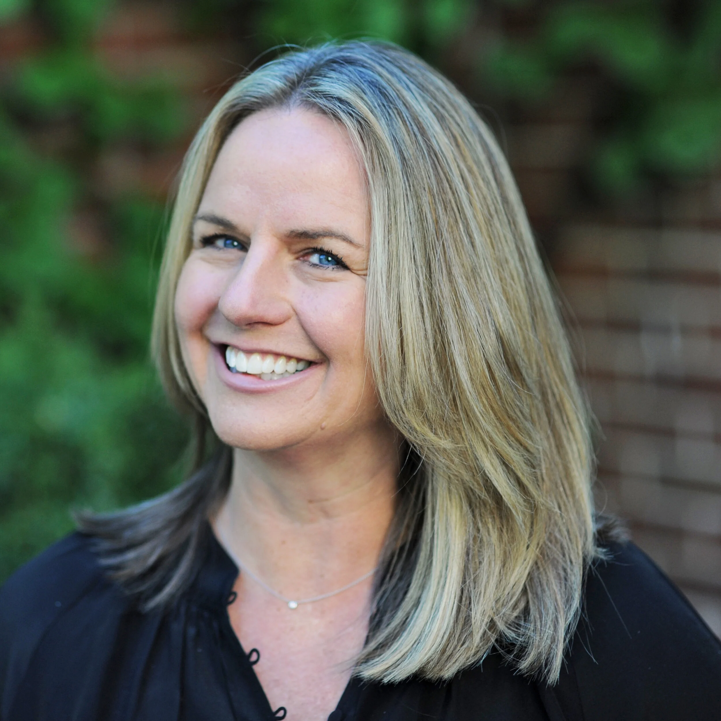 Who Is DreamRoots? — DreamRoots College Consulting