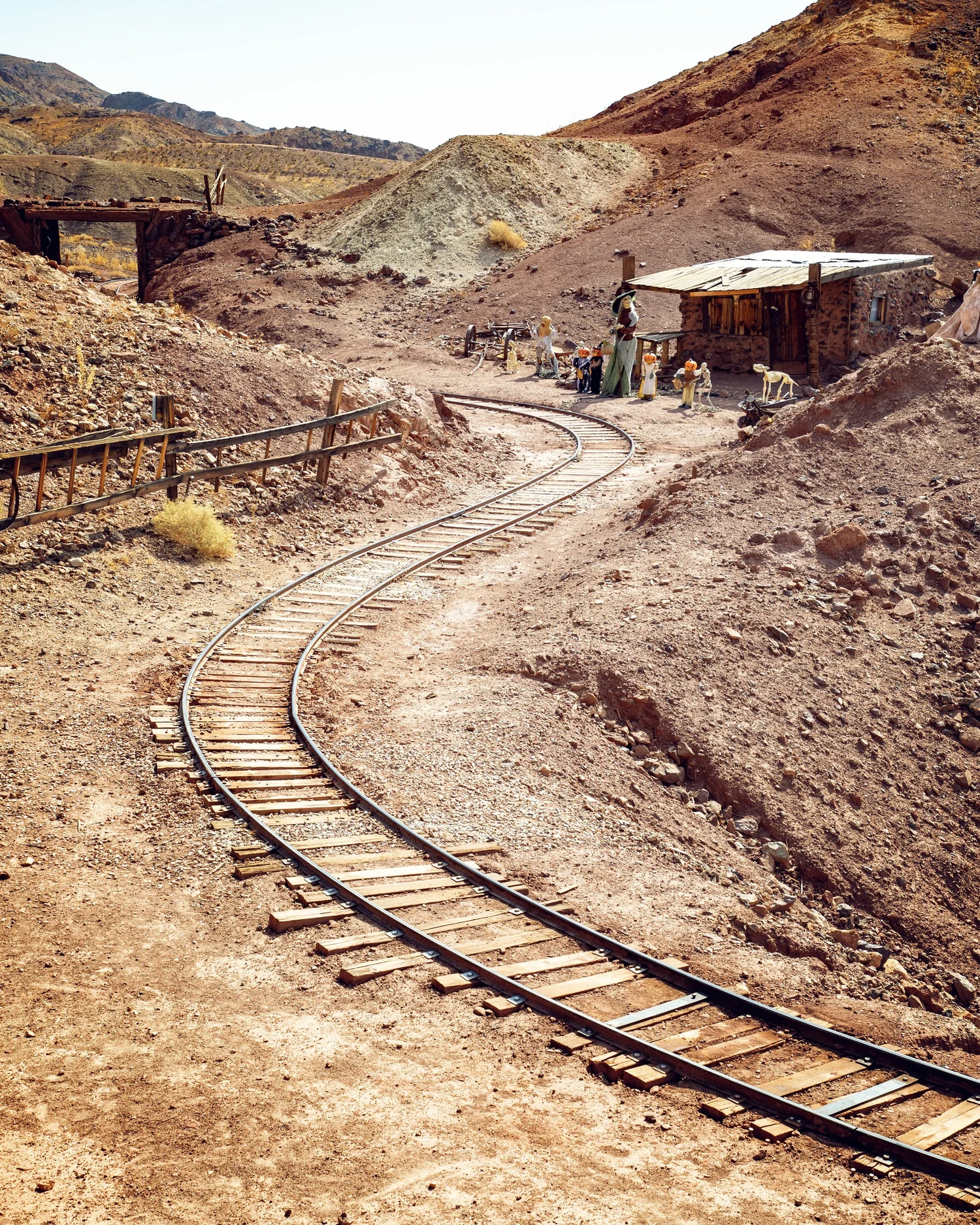 Calico Ghost Town Travel Guide (LA to Las Vegas Stop) — Flying Dawn ...
