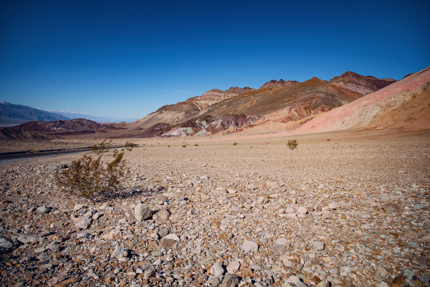 Artist's Drive - Death Valley's Most Colorful Loop — Flying Dawn Marie ...