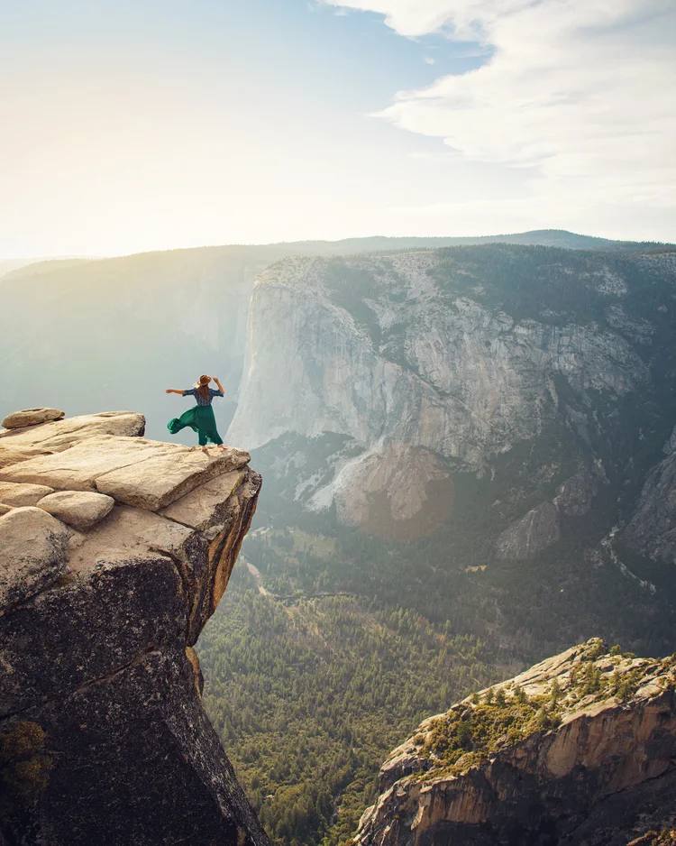 Taft Point - EPIC Clifftop Views (Yosemite National Park) — Flying Dawn ...