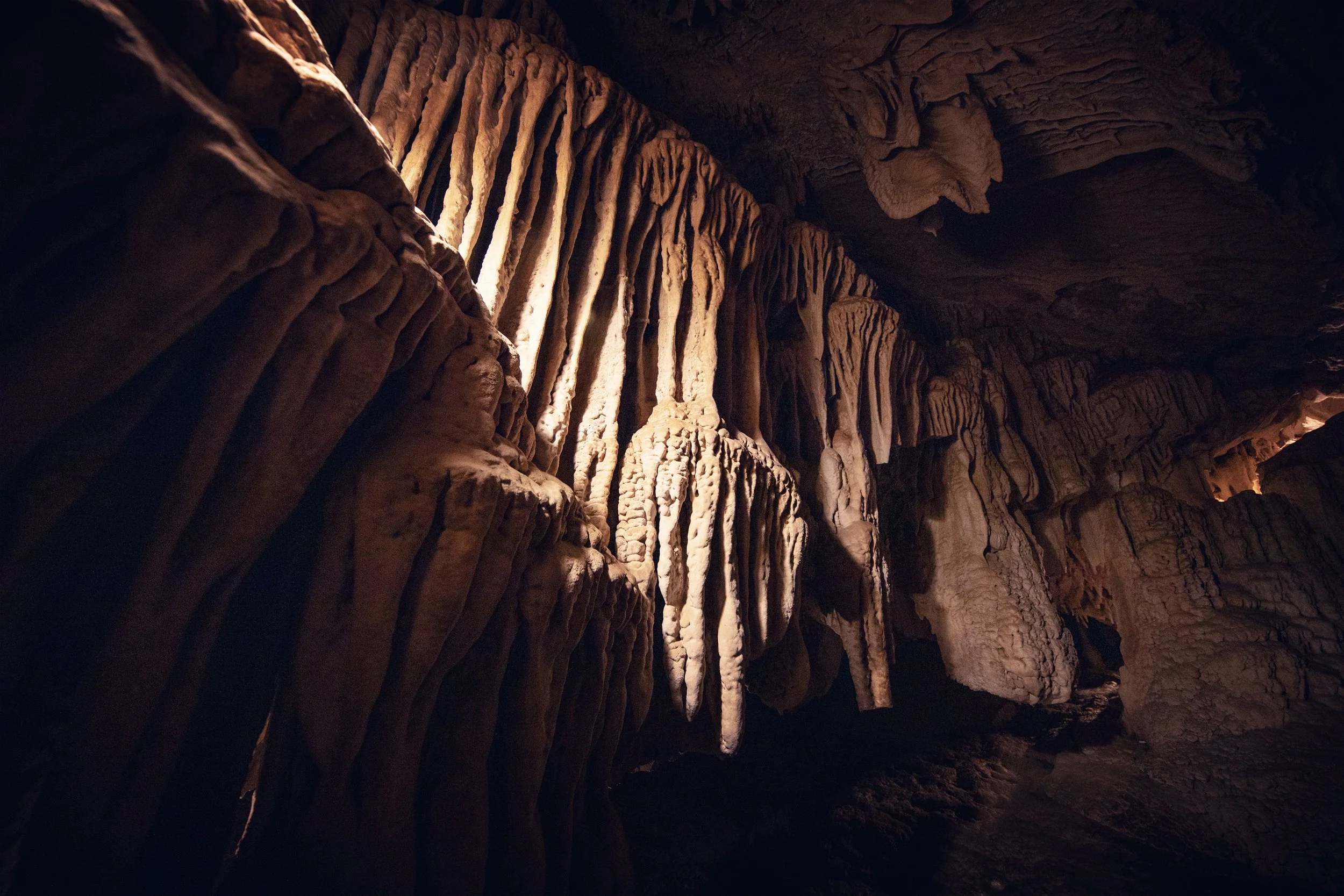 Exploring Boyden Cavern: Kings Canyon Cave Tours — Flying Dawn Marie ...