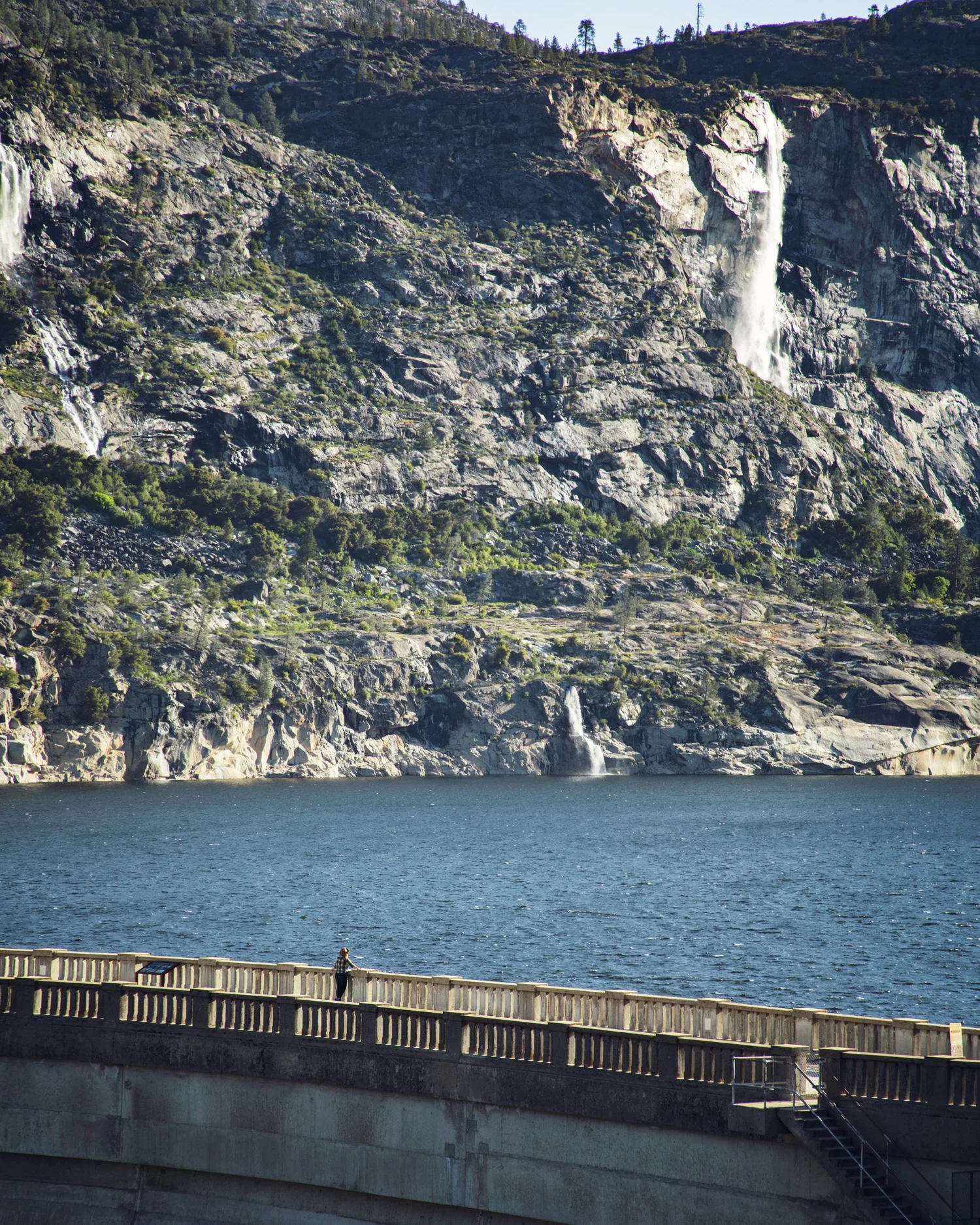 Wapama Falls Hike in Hetchy Hetchy (Yosemite National Park) — Flying ...