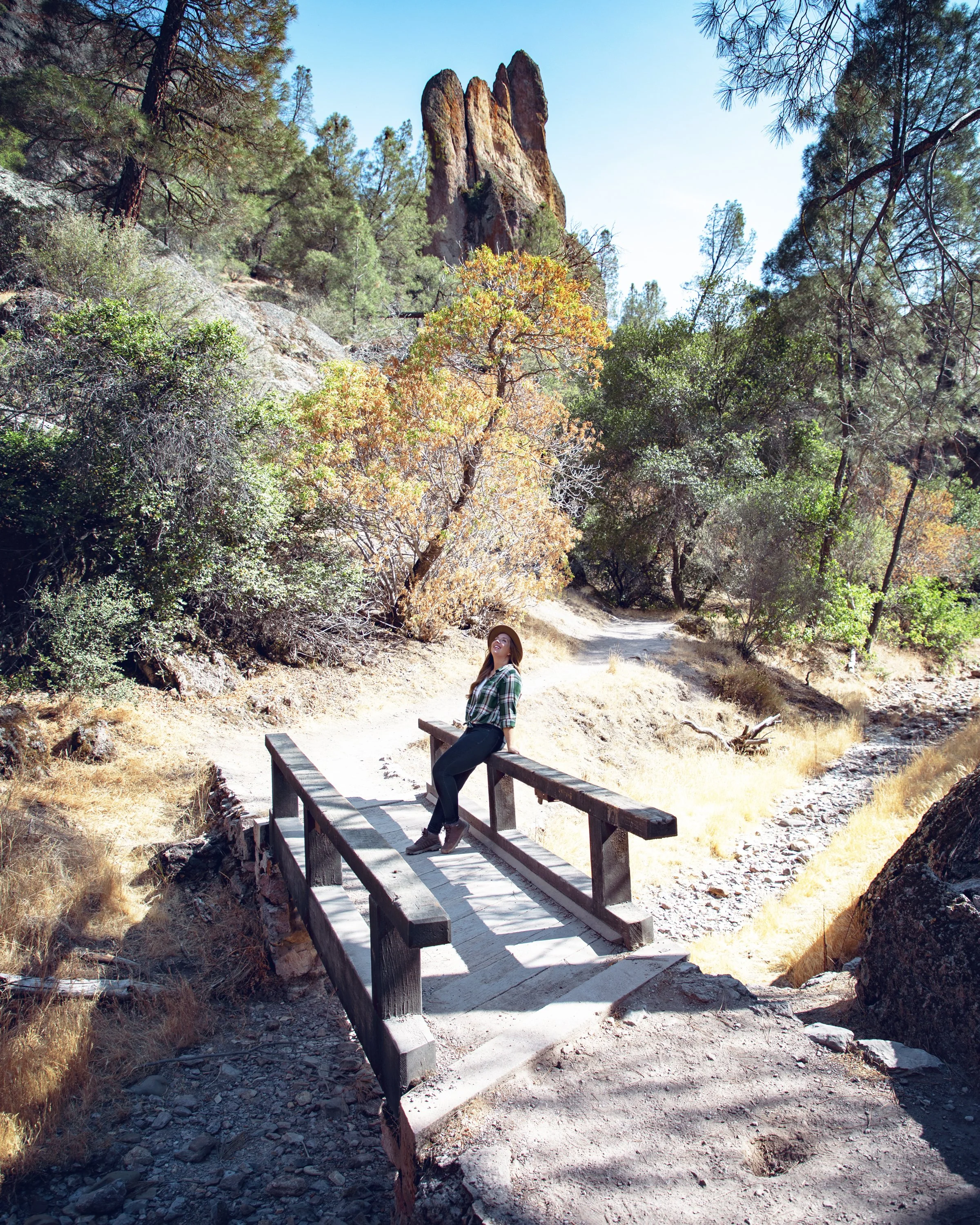 Balconies Cave Trail (Pinnacles National Park) — Flying Dawn Marie ...