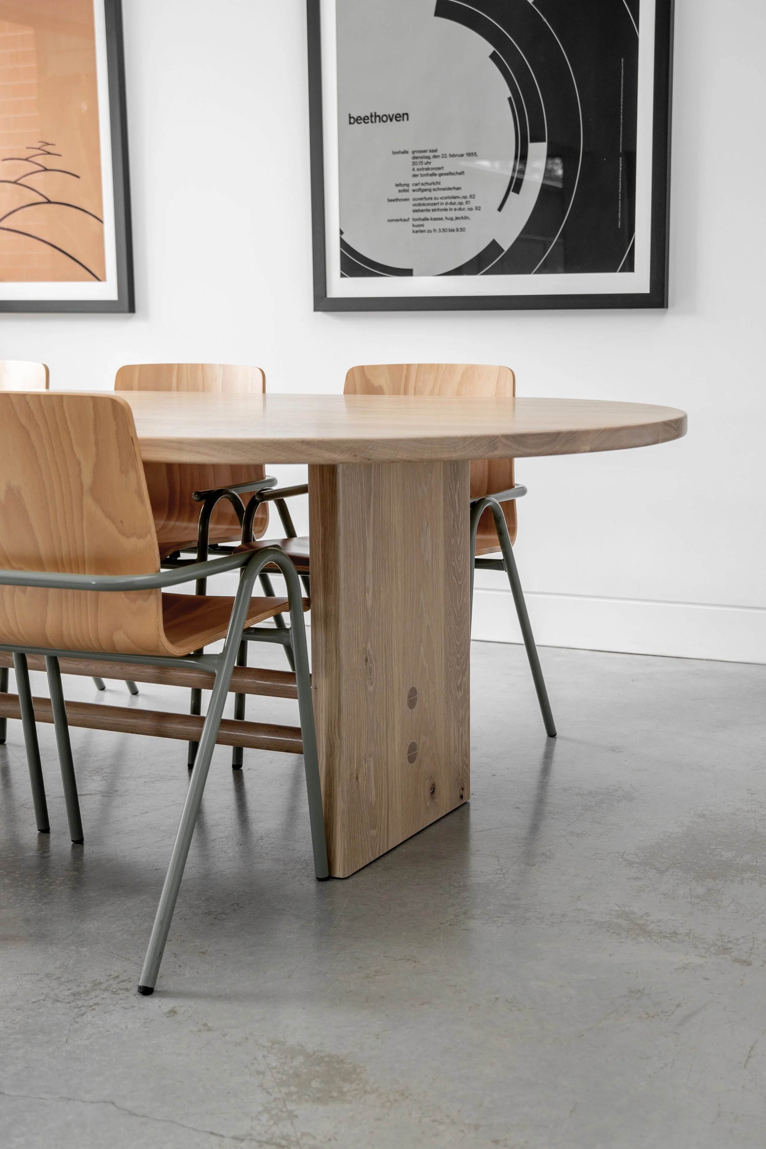 Murphie Table — Timberwolf Design