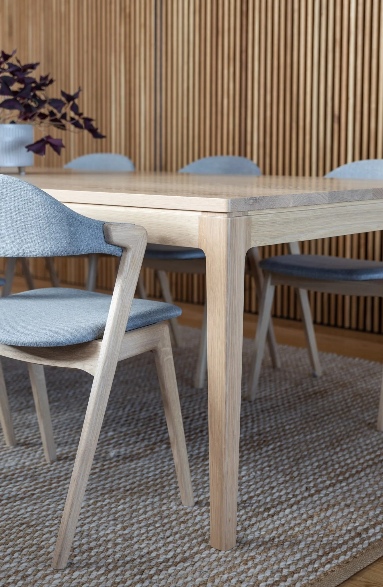 Wistow Table — Timberwolf Design