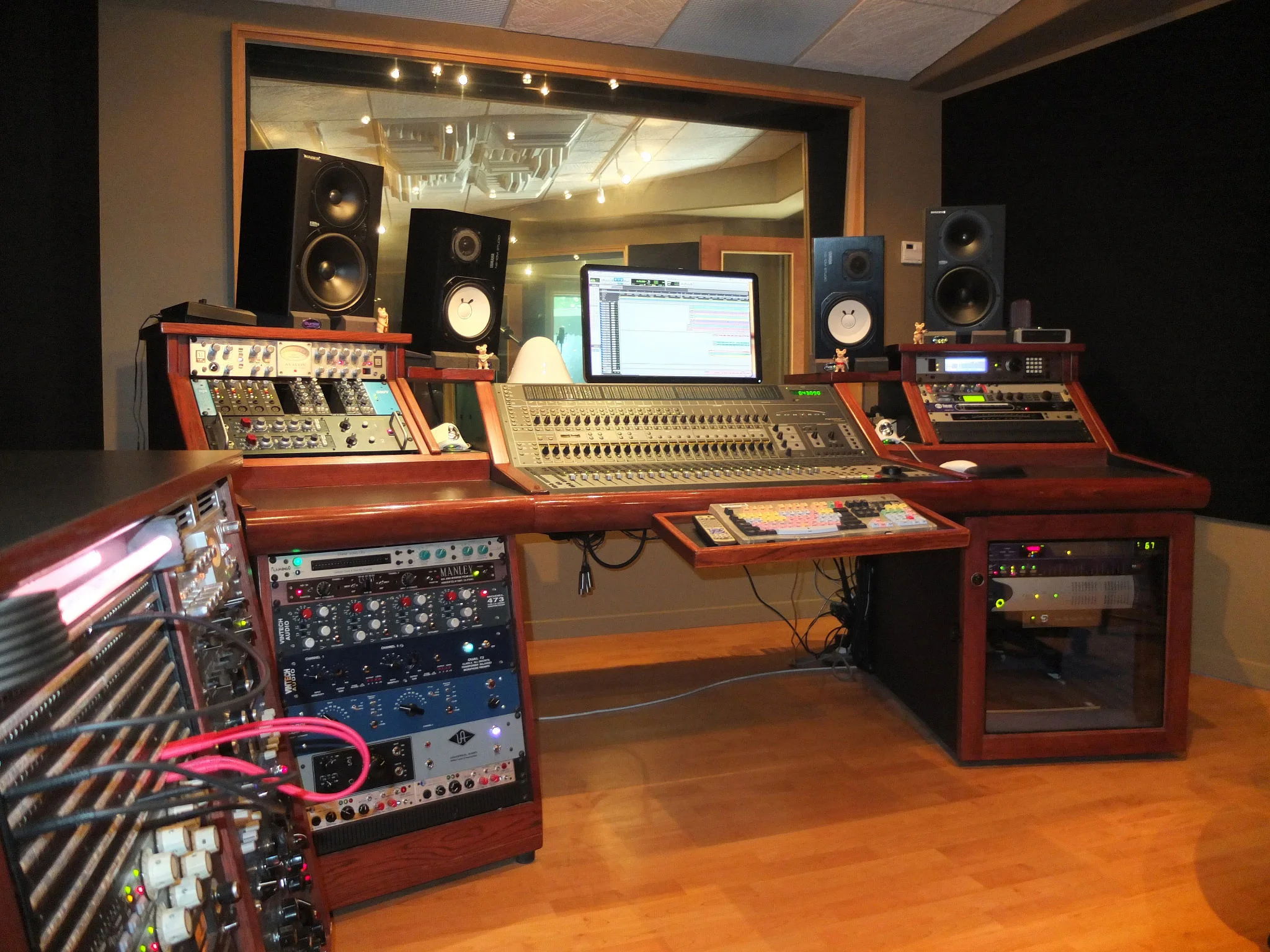 Studio — The Cave Studios