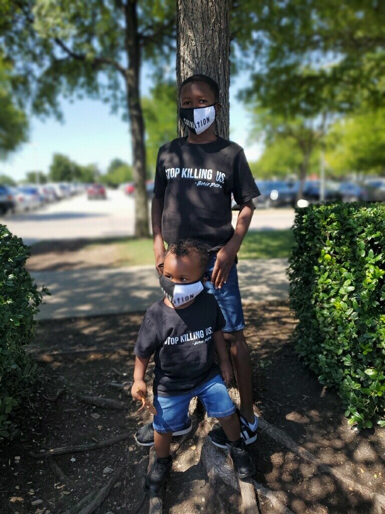 Home — Crowned Scholars