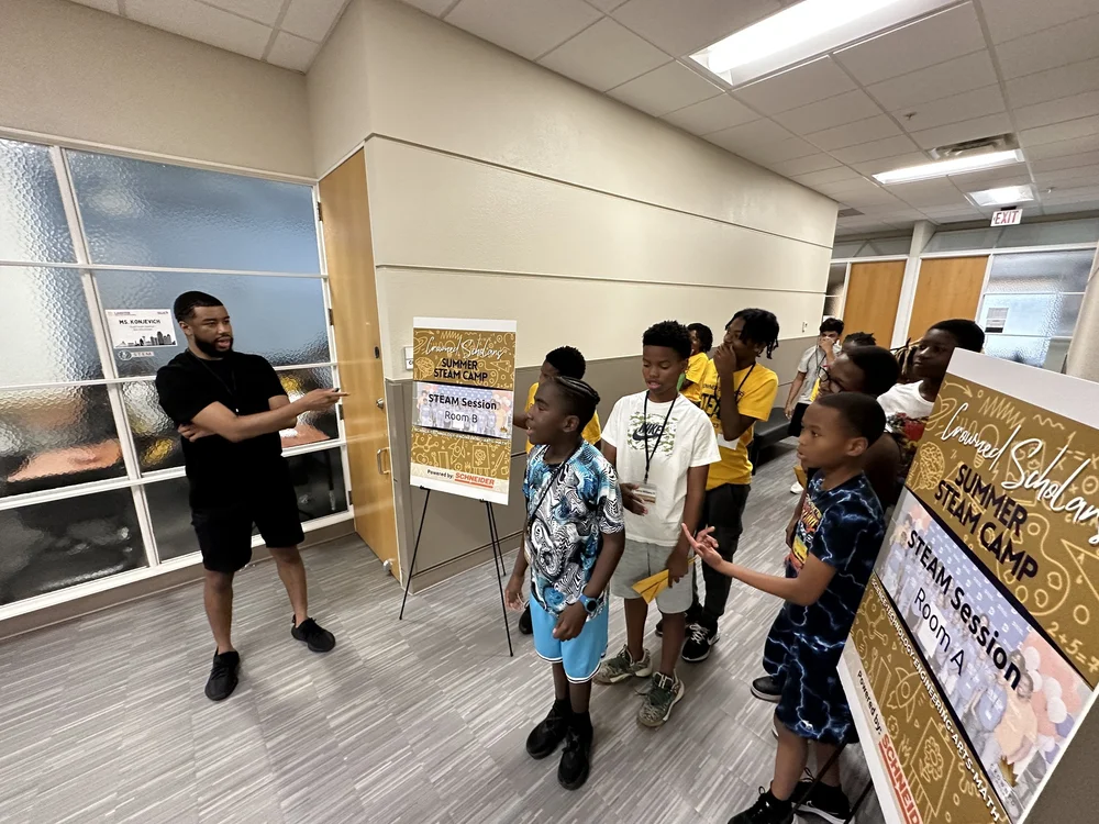 Photo Gallery — Crowned Scholars