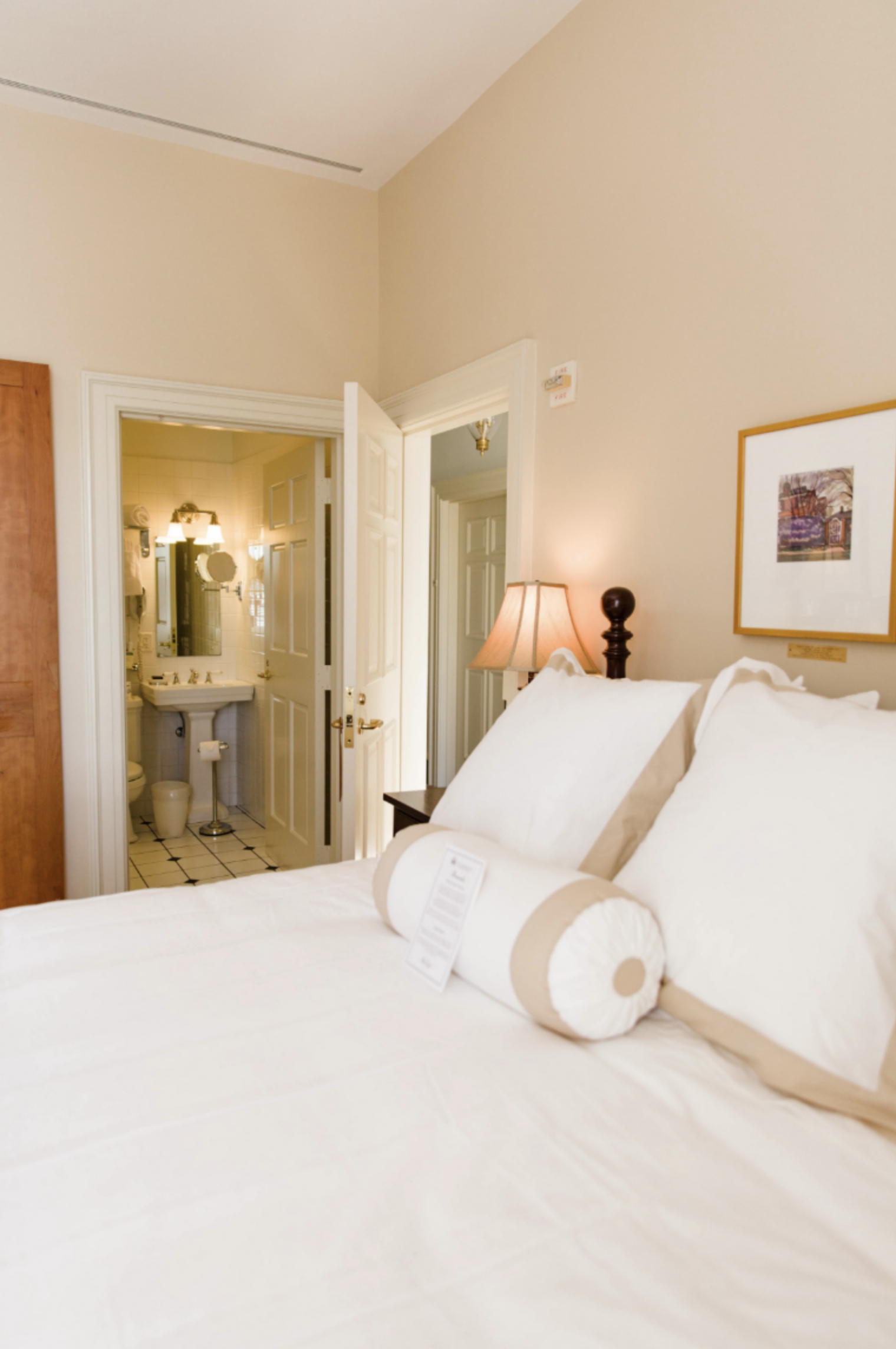 Stay — The Colonnade Club