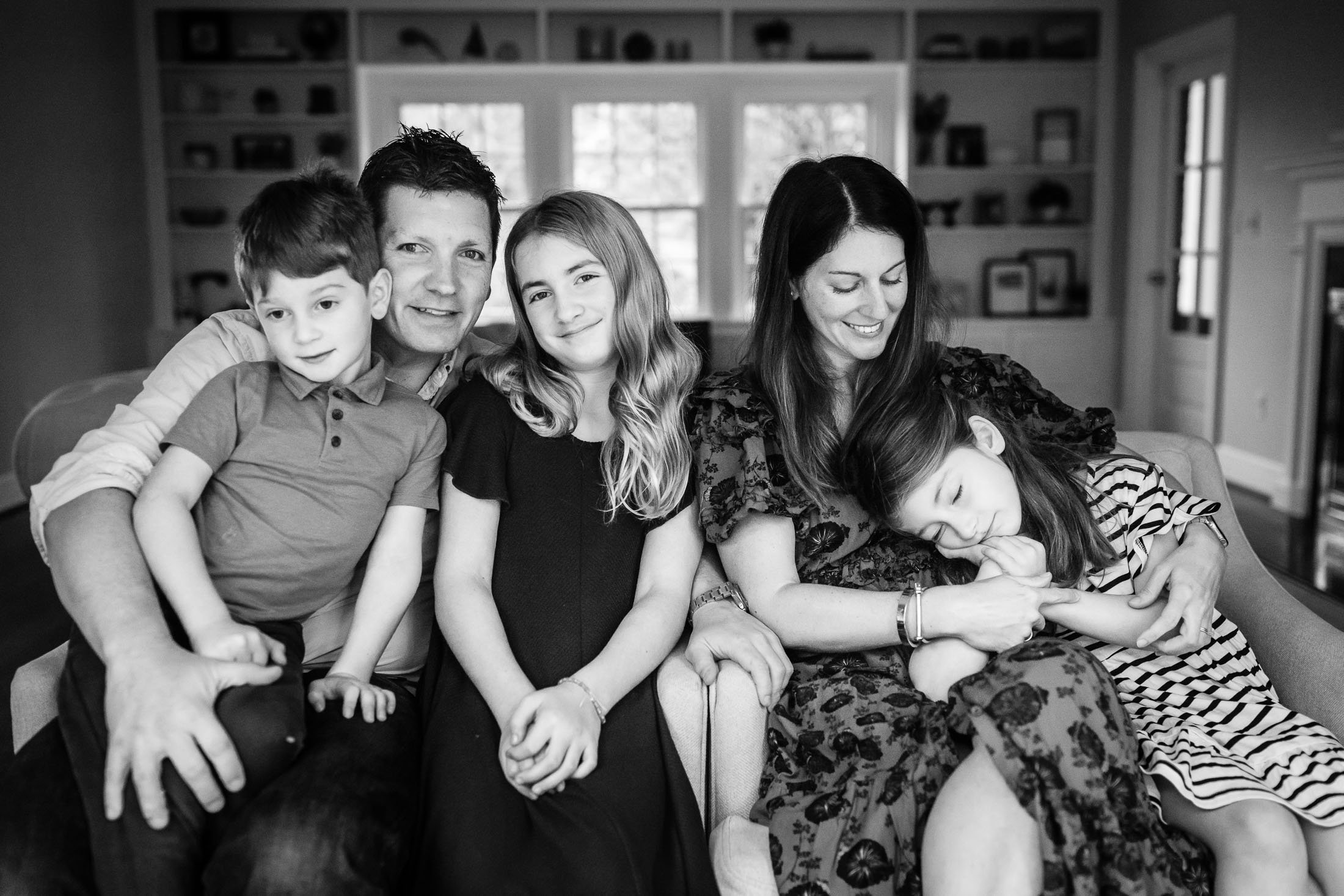 Are At Home Lifestyle Family Photo Sessions Laid Back And Relaxed, or ...