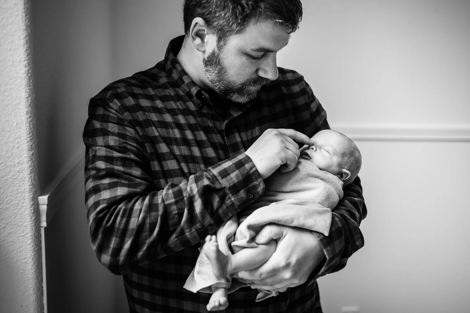 what-is-unposed-or-baby-led-newborn-photography-hunnicutt-photography