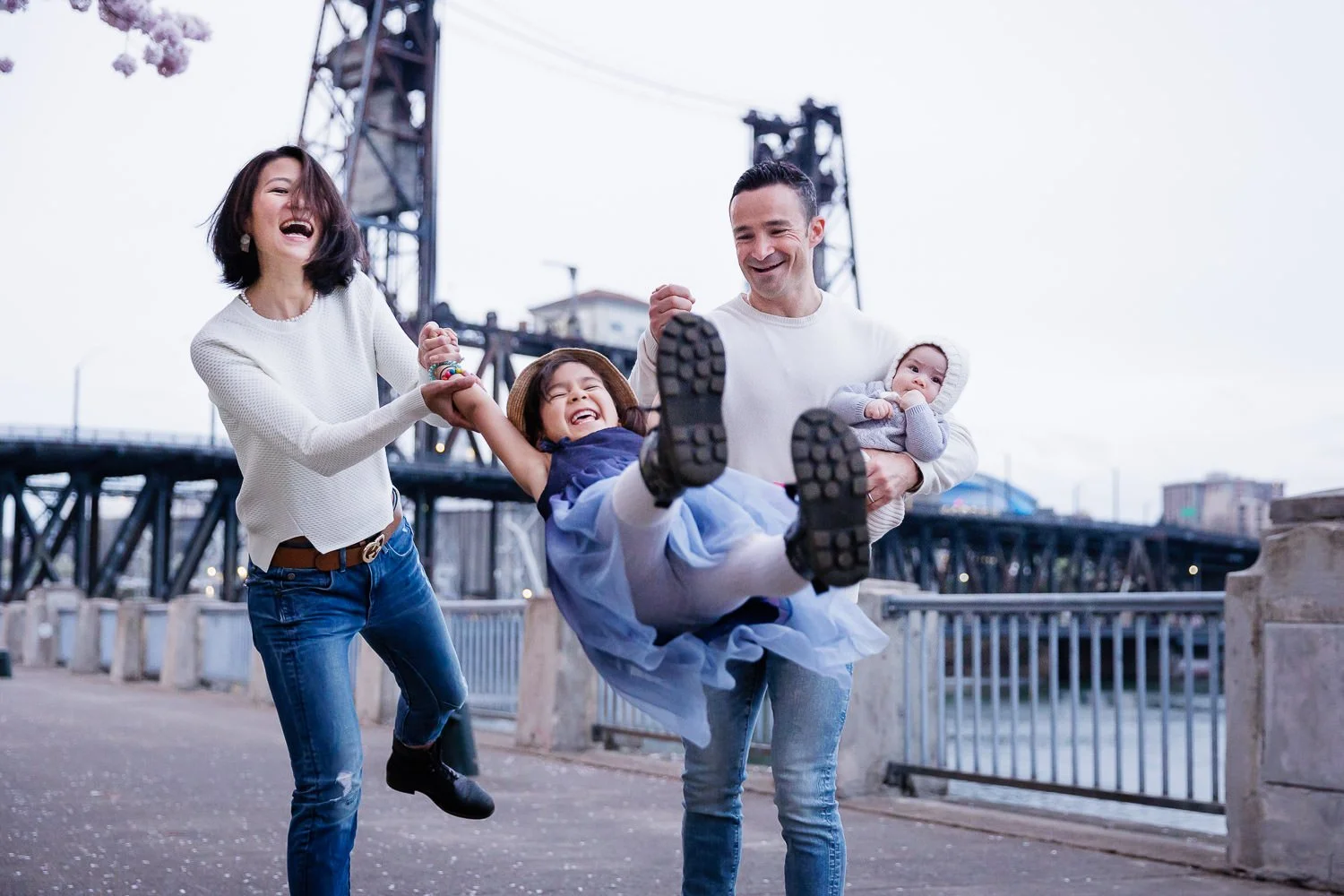 Location Feature, Tom McCall Waterfront Park — Hunnicutt Photography