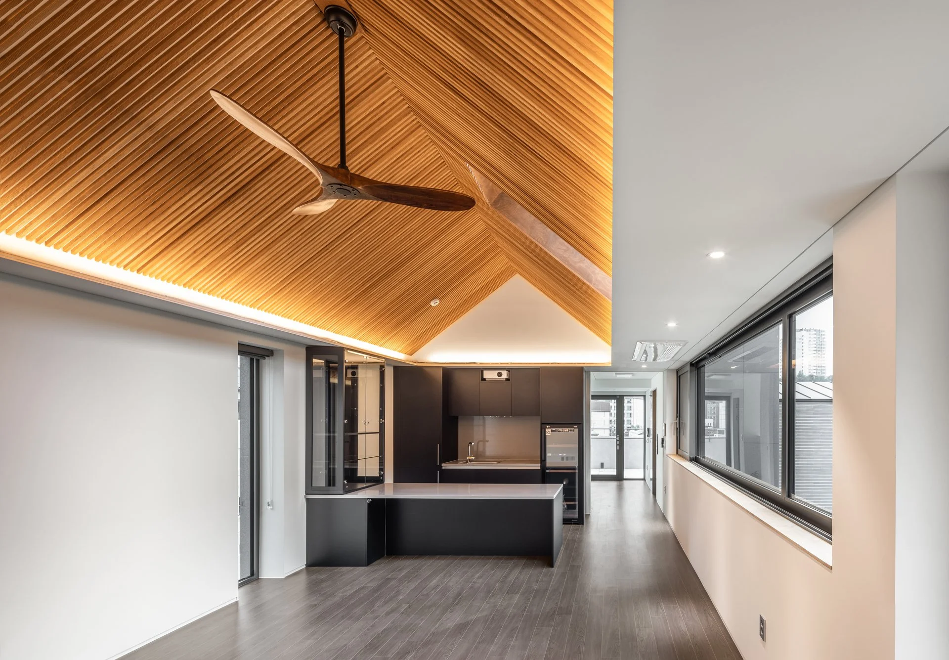 S-house (연희동) — More Less Architects