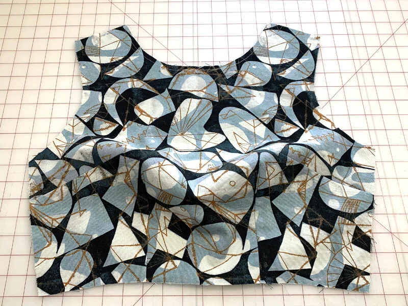 Emery Dress Sewalong: Darts, Shoulders, & Bodice Side Seams — Christine ...