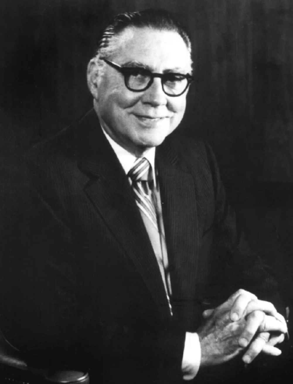 Charles E. Hayworth, Jr. — American Home Furnishings Hall of Fame