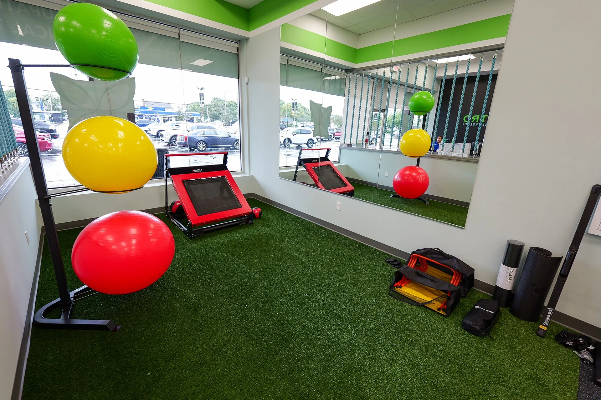 Physical Therapy in Albertson, NY | Metro Physical & Aquatic Therapy
