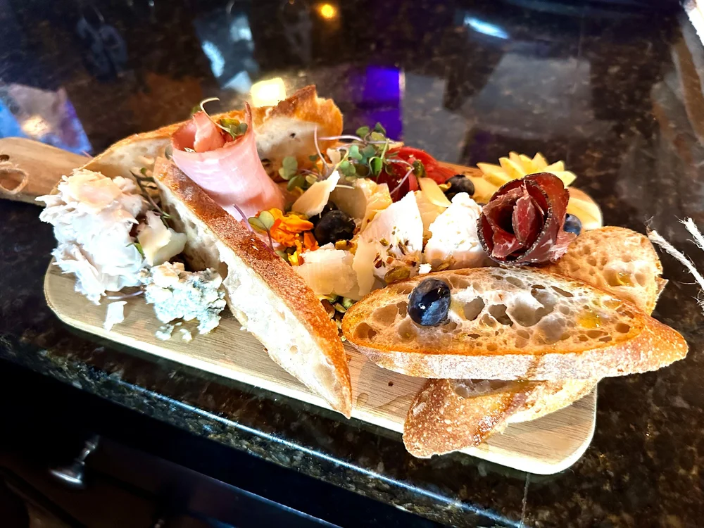 Ole's Outpost — Loowit