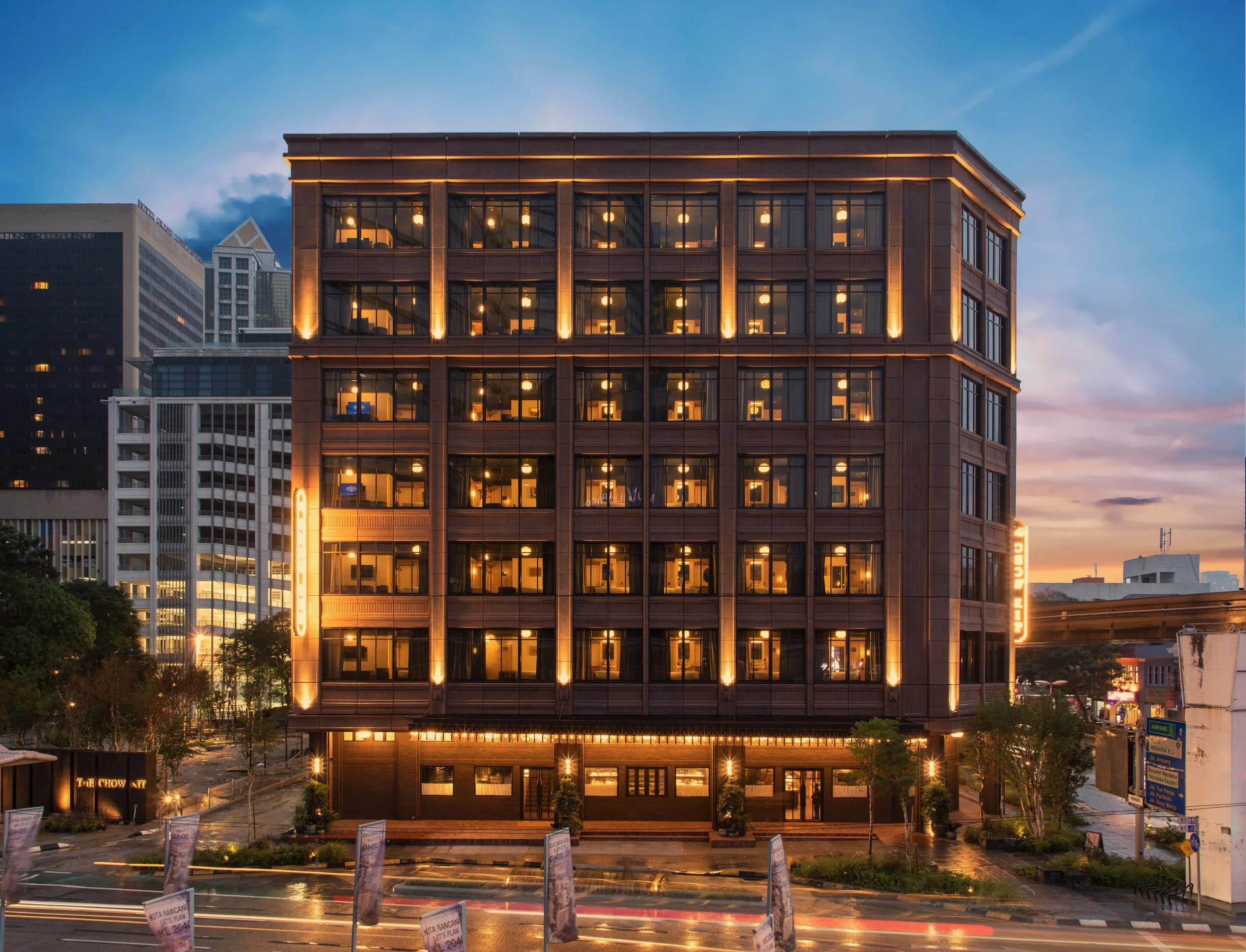 Save more with the airasia Super App Raya Sale! — AirAsia Newsroom