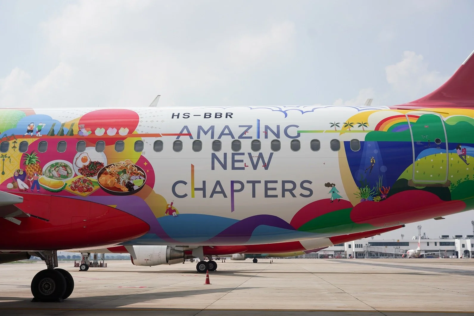 AirAsia joins TAT to Unveil Second ‘Amazing New Chapters’ Plane Livery ...