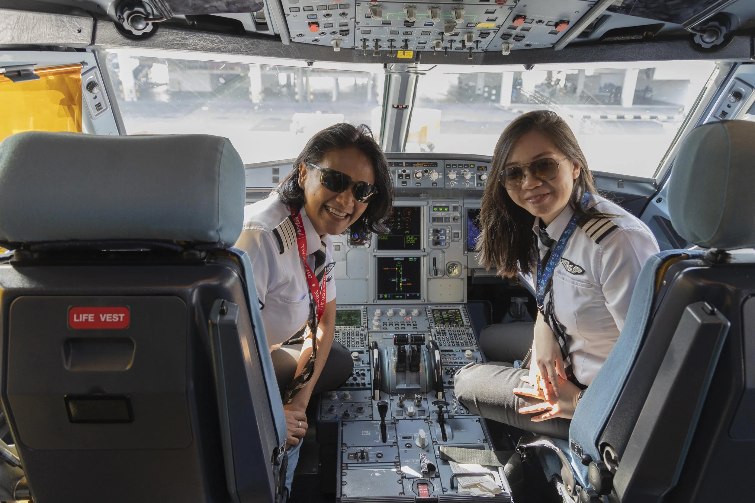 AirAsia lancar semula Program Kadet Juruterbang — AirAsia Newsroom