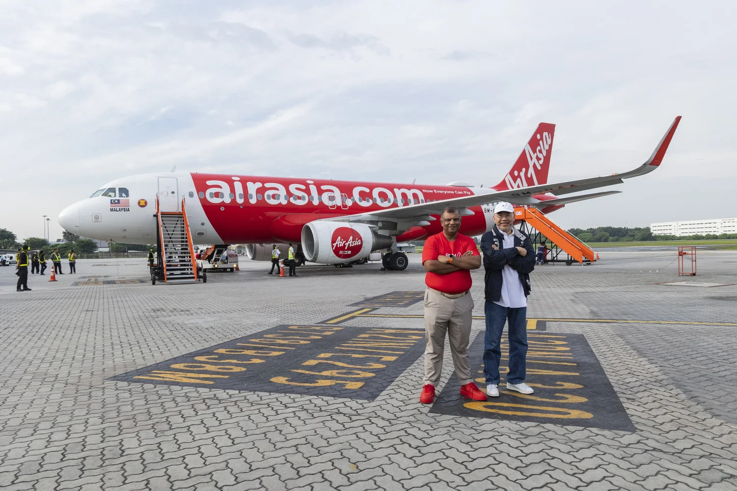 AirAsia marks historic return to Subang Airport with inaugural flights ...