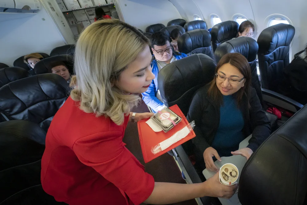 Face masks no longer mandatory for AirAsia Philippines flights ...