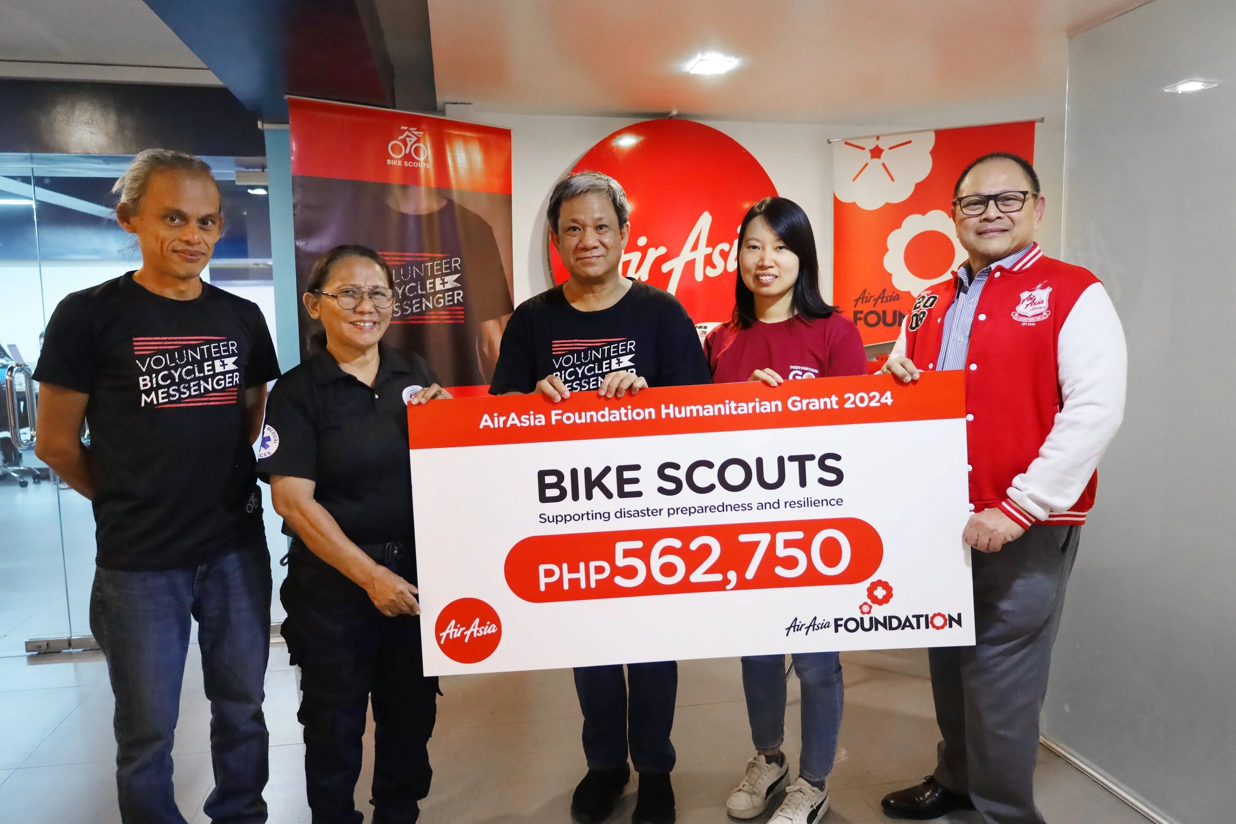AirAsia awards Philippine grassroots network with PHP550,000 disaster ...