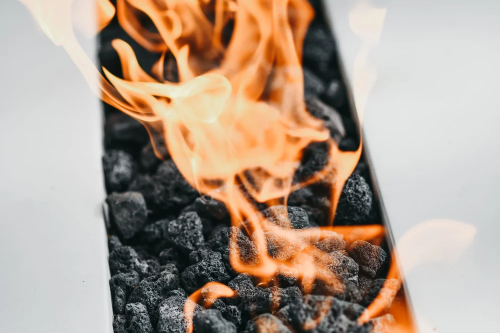 Best Gas and Propane Fire Pits | Studio Nisho