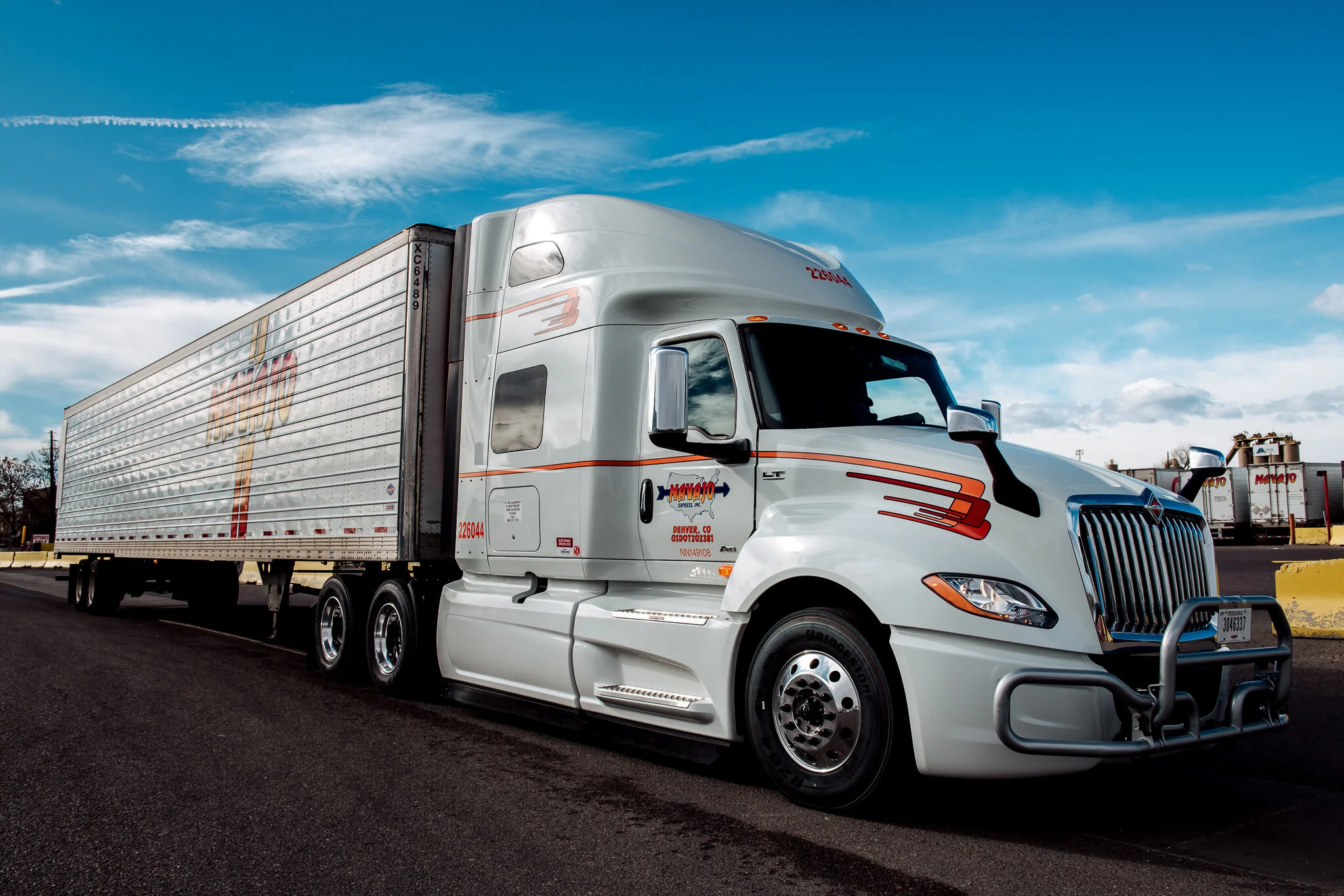 Navajo Express: Heavy Haul Shipping Services and Truck Driving Careers