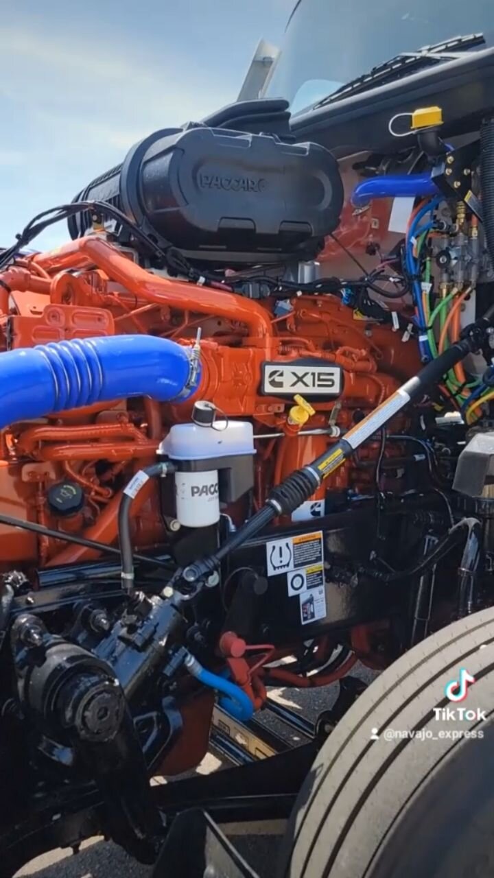 Navajo Express: Heavy Haul Shipping Services and Truck Driving Careers