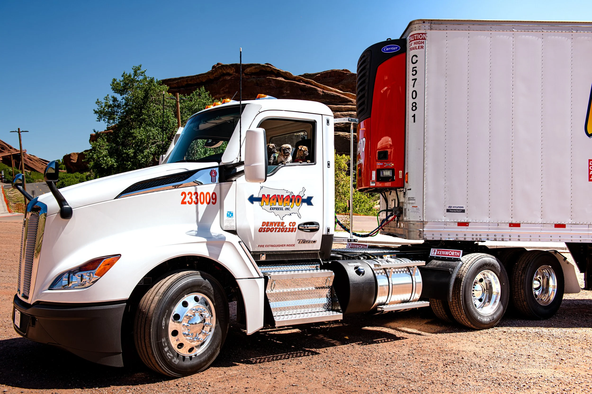 Navajo Express: Heavy Haul Shipping Services and Truck Driving Careers