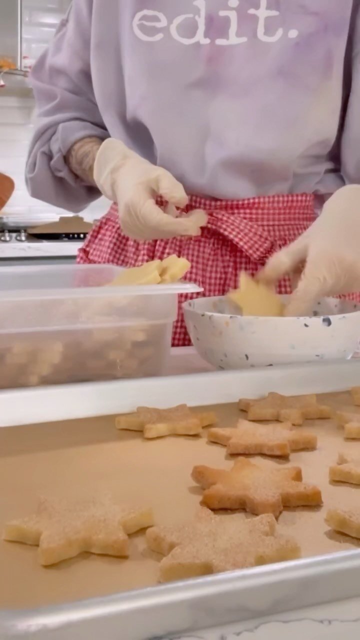 Mik & Cookies - How-to Teach a Cookie Decorating Class — Mik & Cookies