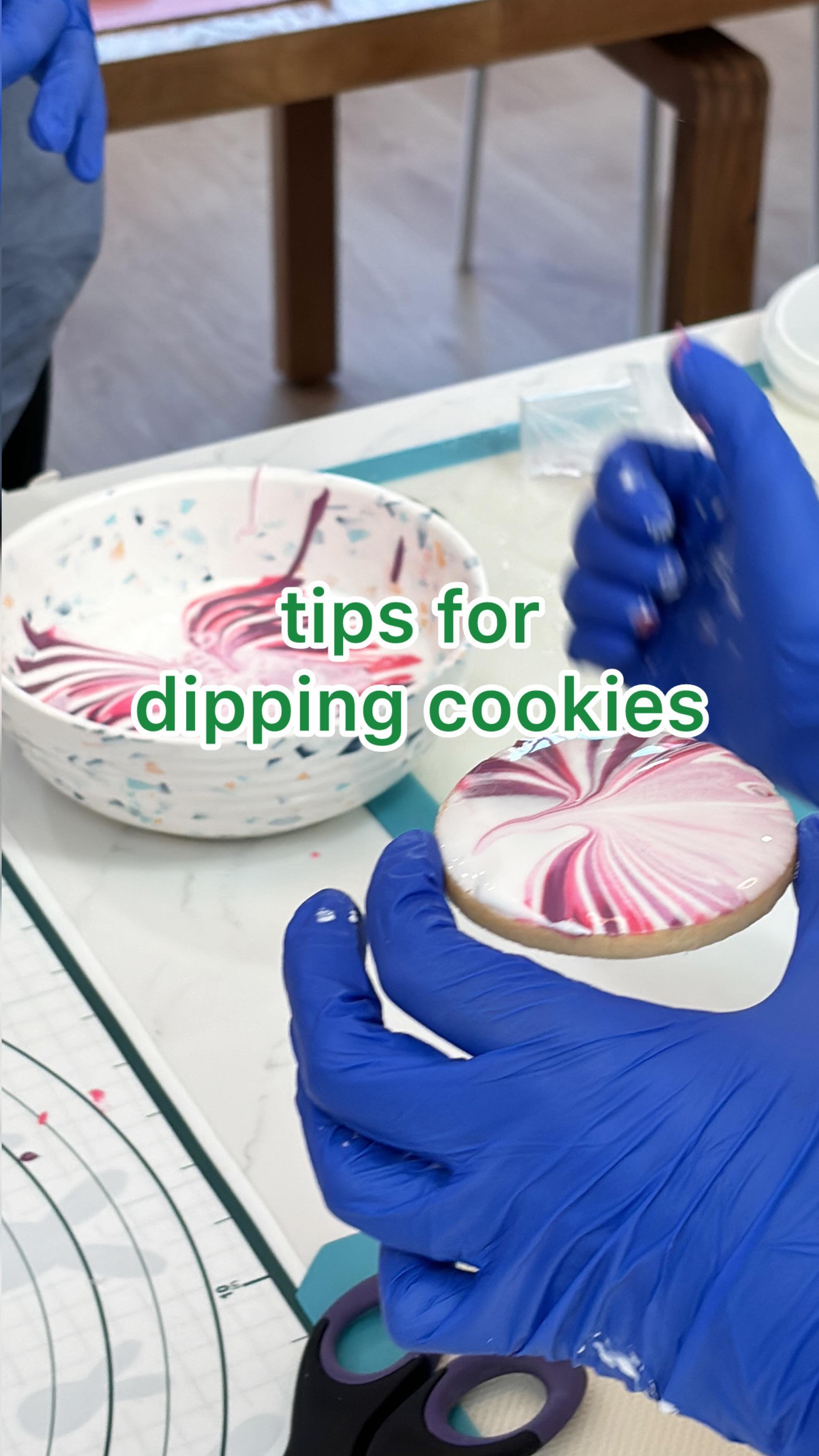 MerryVille Virtual Cookie Class — Mik & Cookies