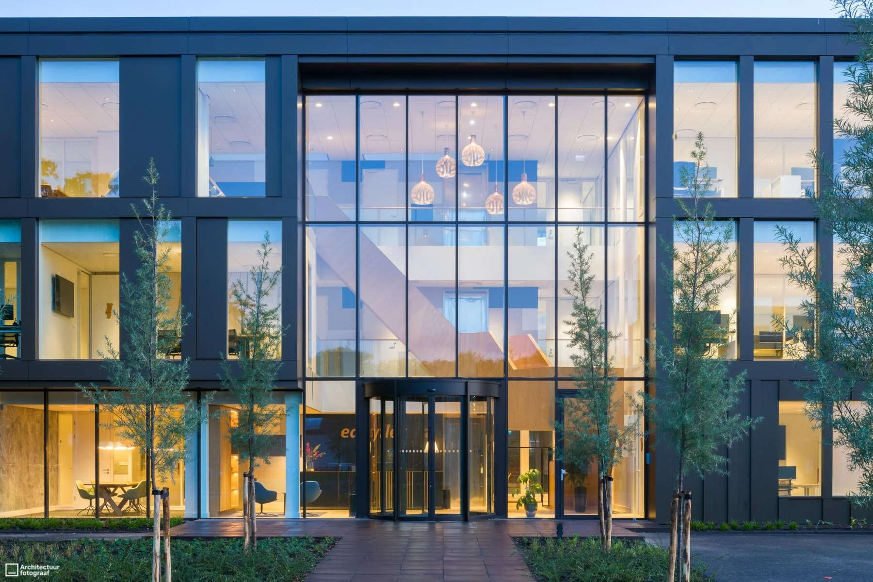 Kantoorgebouw Easyflex — Architectuurfotograaf - Rob van Esch