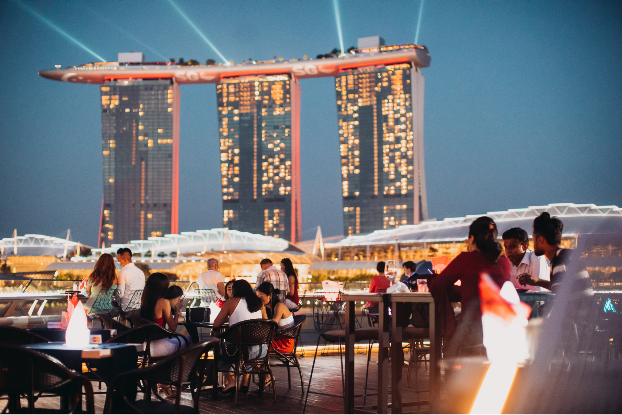 MONTI - Italian Restaurant. Bar. Lounge — 1-GROUP
