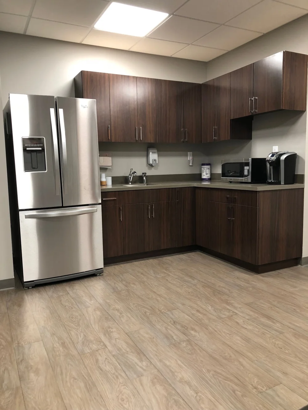 Private Birthing Suites - Choose to Labor In Shower, Tub, Birthing Ball ...