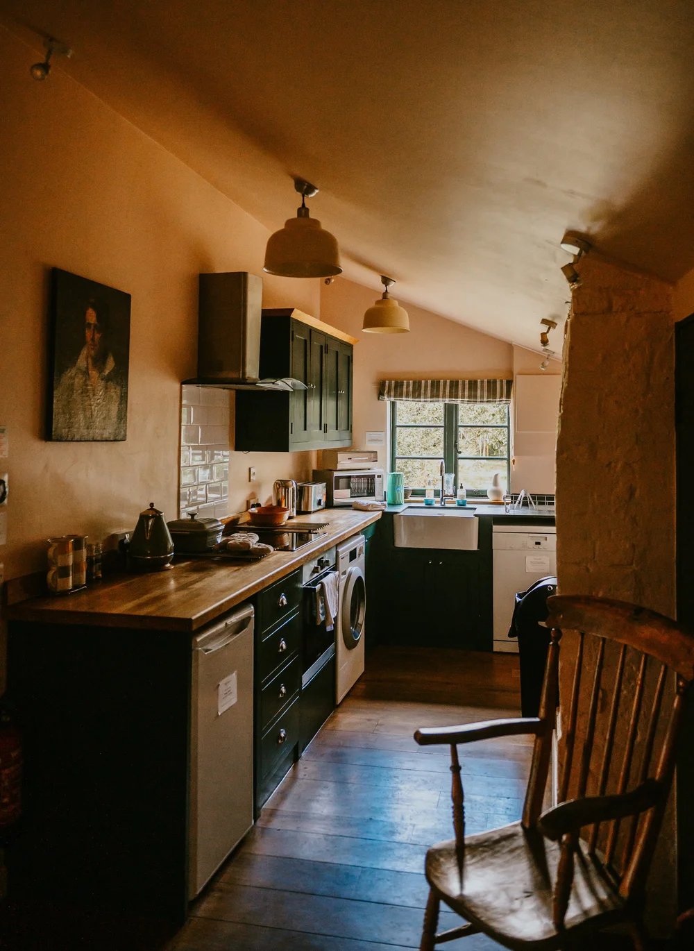 Apple Cottage — Deans Court